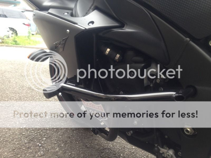 09-14 R1 Stunt Cage, Post Pictures Please | Yamaha R1 Forum: YZF-R1 Forums