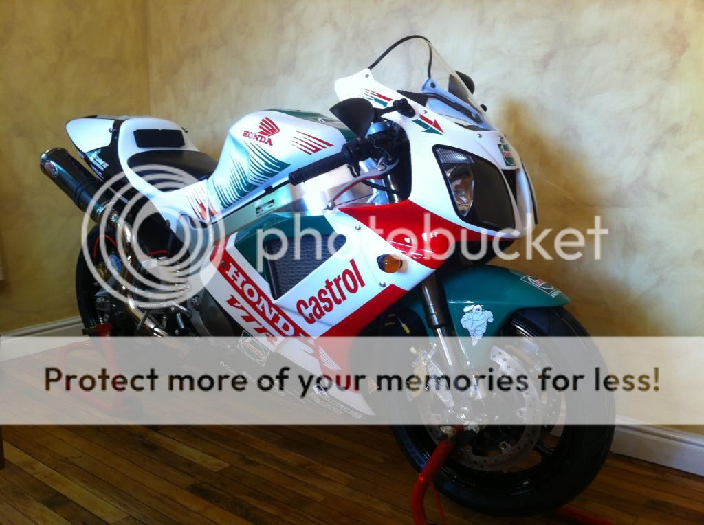 Castrol Honda SP1 | RC51 Forums